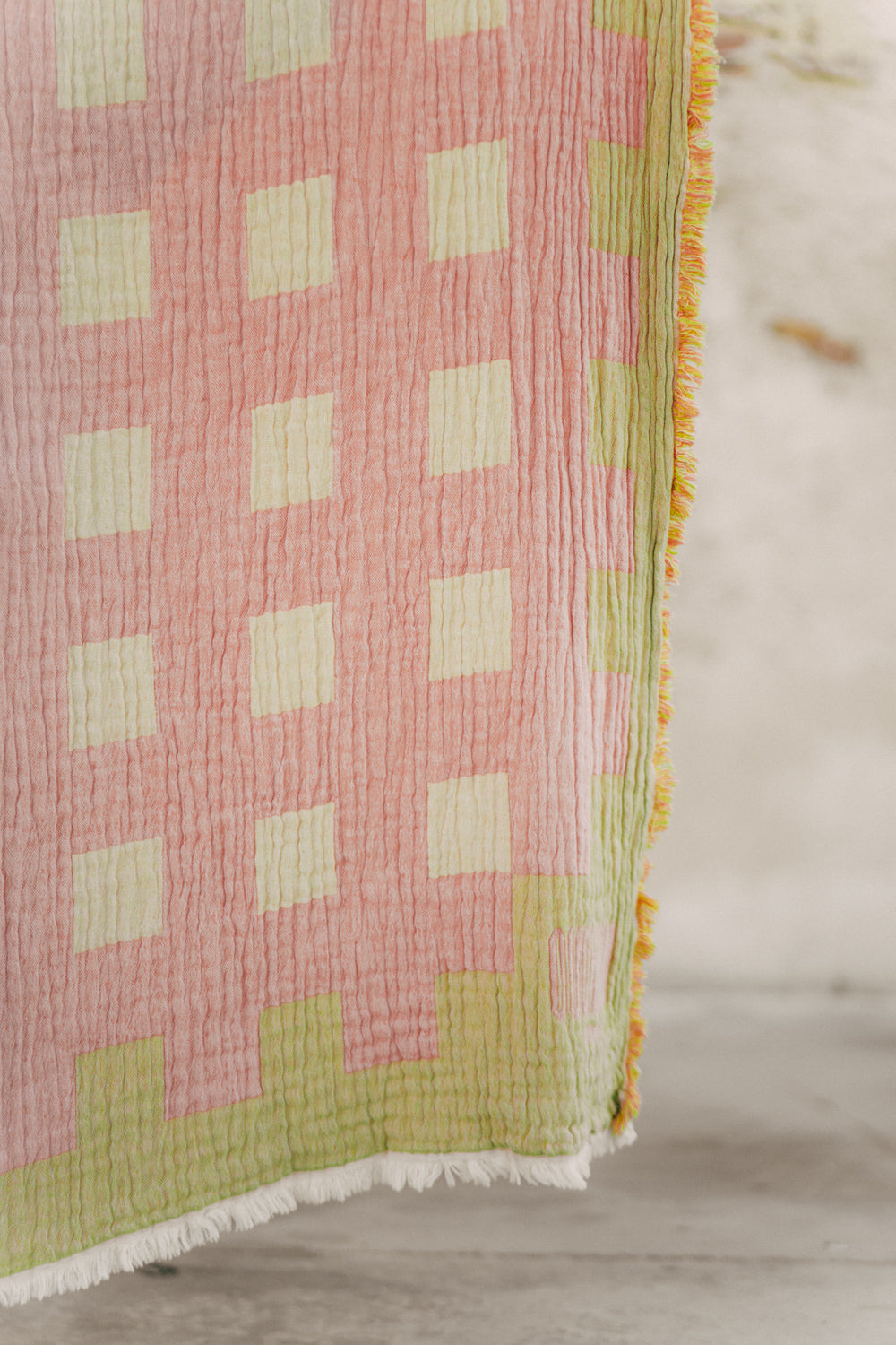 Koc plażowy Window Pink Lemon | Outheres Home